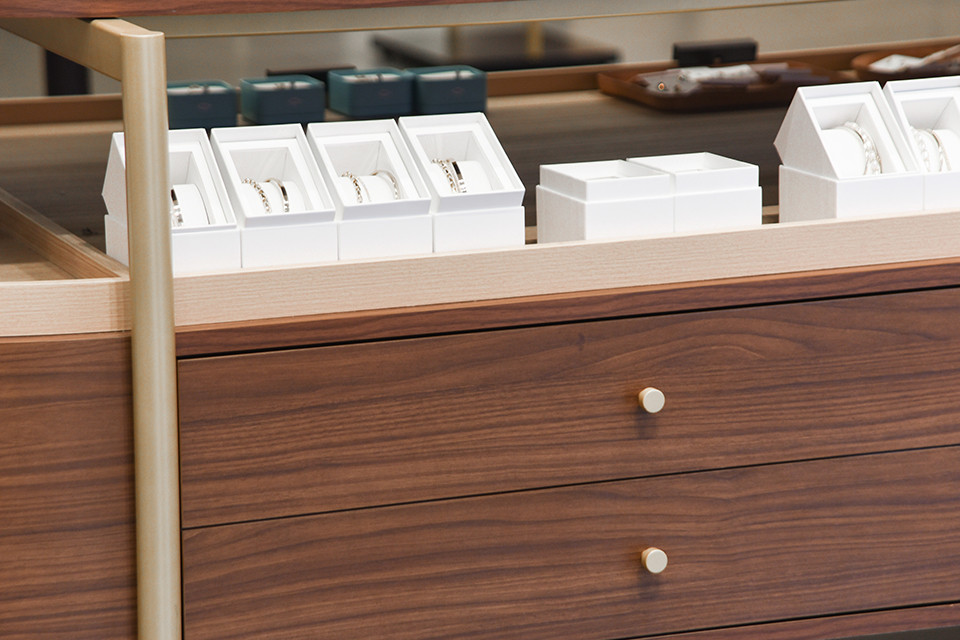 Wilsonart Walnut Heights 7965 Laminate Sheets – LEDGEBAND